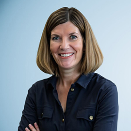 Julie headshot-updated – Drummond Island Realty